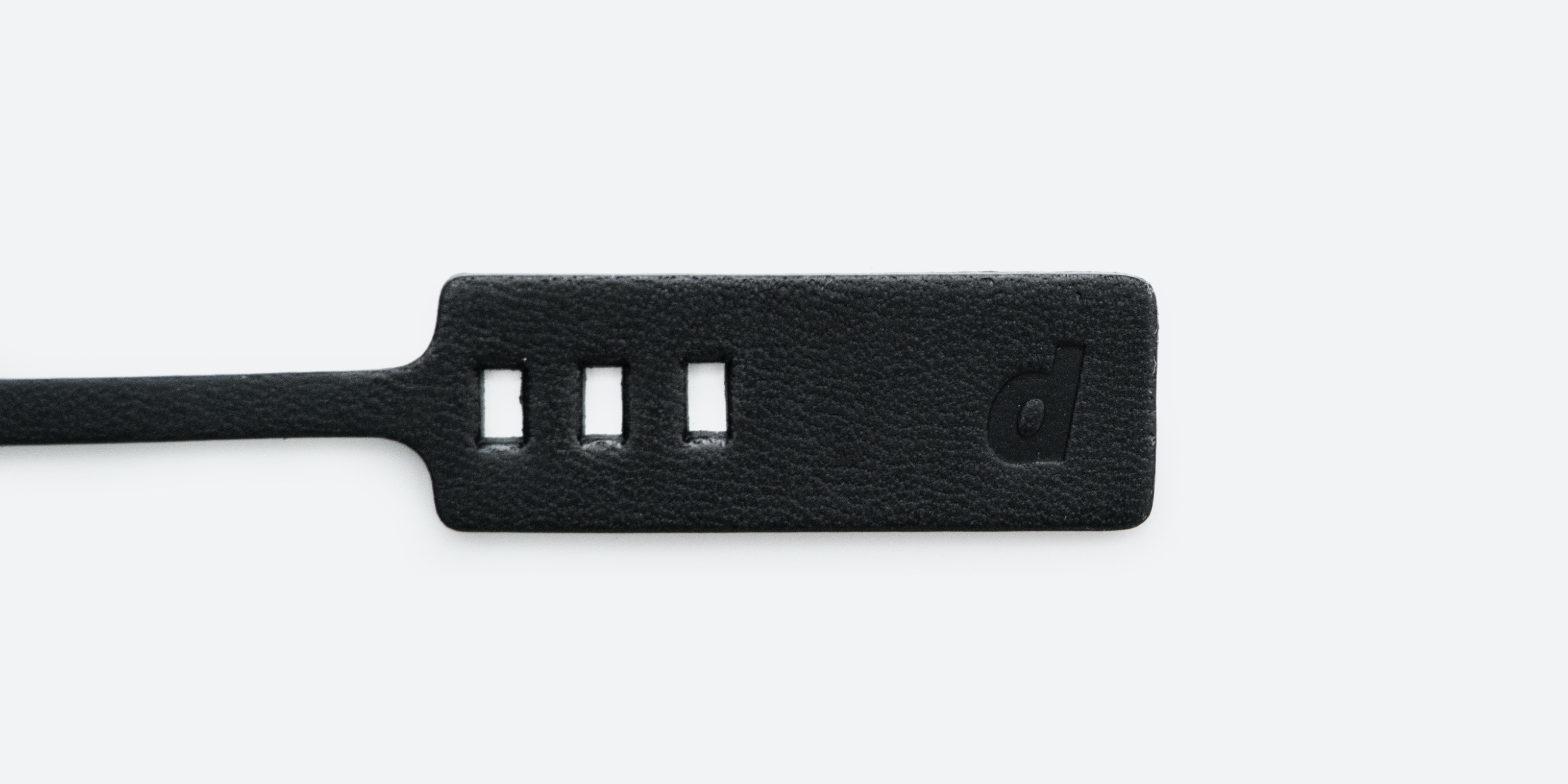 ENVELOPE KEY HOLDER LIFESTOCK ブラック | D&DEPARTMENT